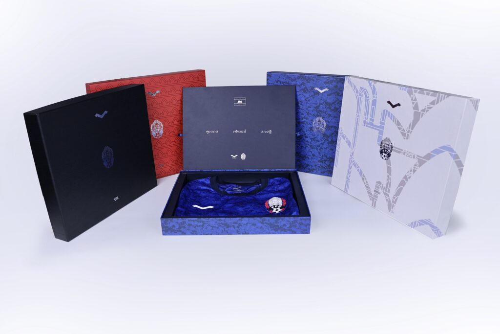 Varaman បញ្ចេញឈុតប្រអប់ពិសេសអាវជម្រើសជាតិកម្ពុជា ...