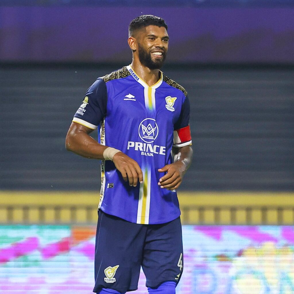 Khan Mohammed Faeez ជាកីឡាករទី៤ ទទួលបានសញ្ជាតិខ្មែរ ក្រោយប្រកបអាជីពបាន ...